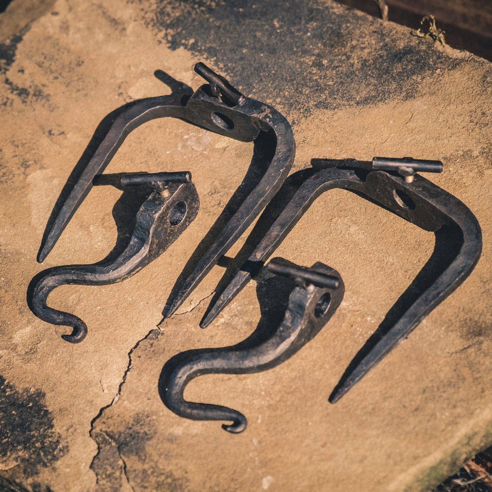 Hand Forged Spit Kit for Campfire Tripod – Gate Foot Forge