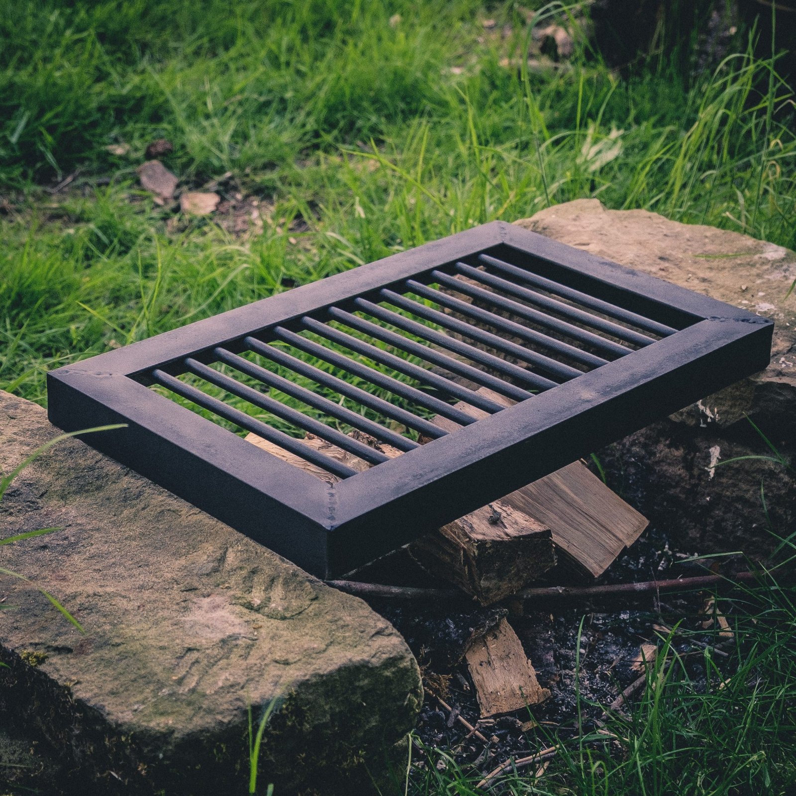 Heavy Duty Campfire Grill – Gate Foot Forge