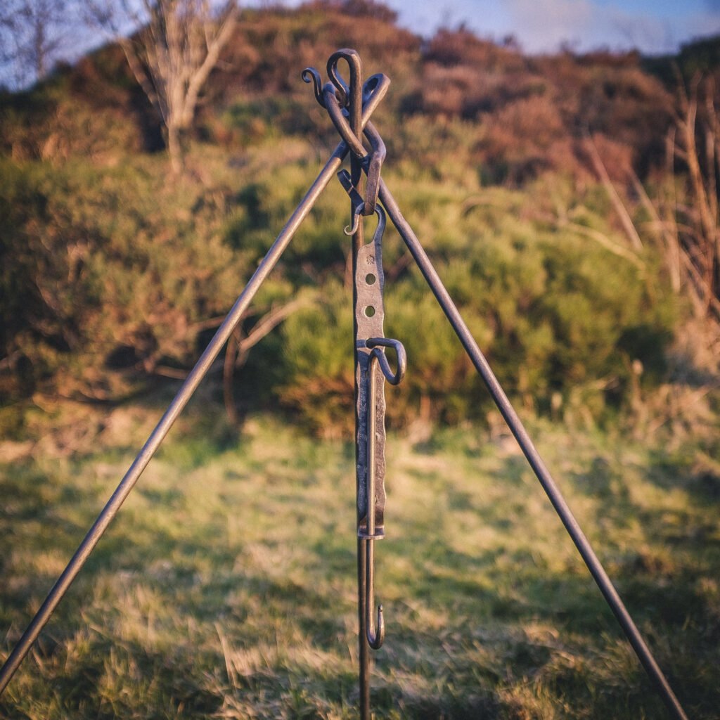 Hand Forged Adjustable Trammel Hook – Gate Foot Forge